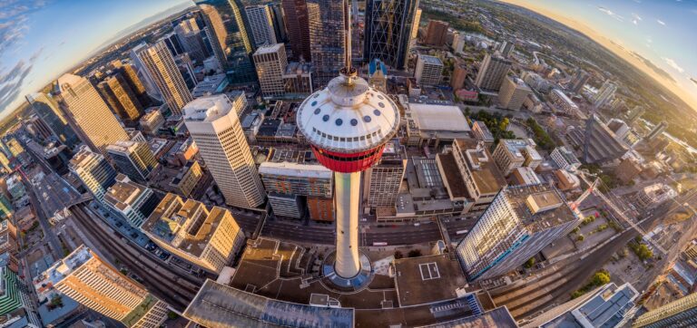 Calgary's Iconic Landmark: The History of the Calgary Tower - calgary ...